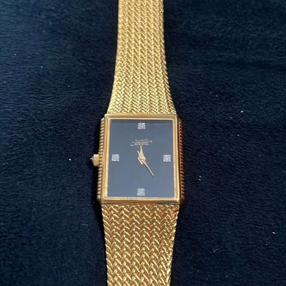 Xavier Quartz | Accessories | Vintage Xavier Quartz Diamond Mens Watch ...
